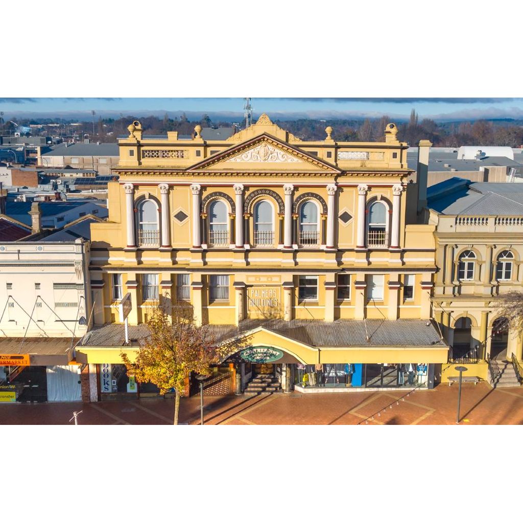 Historic former CBD bank building to be sold at auction