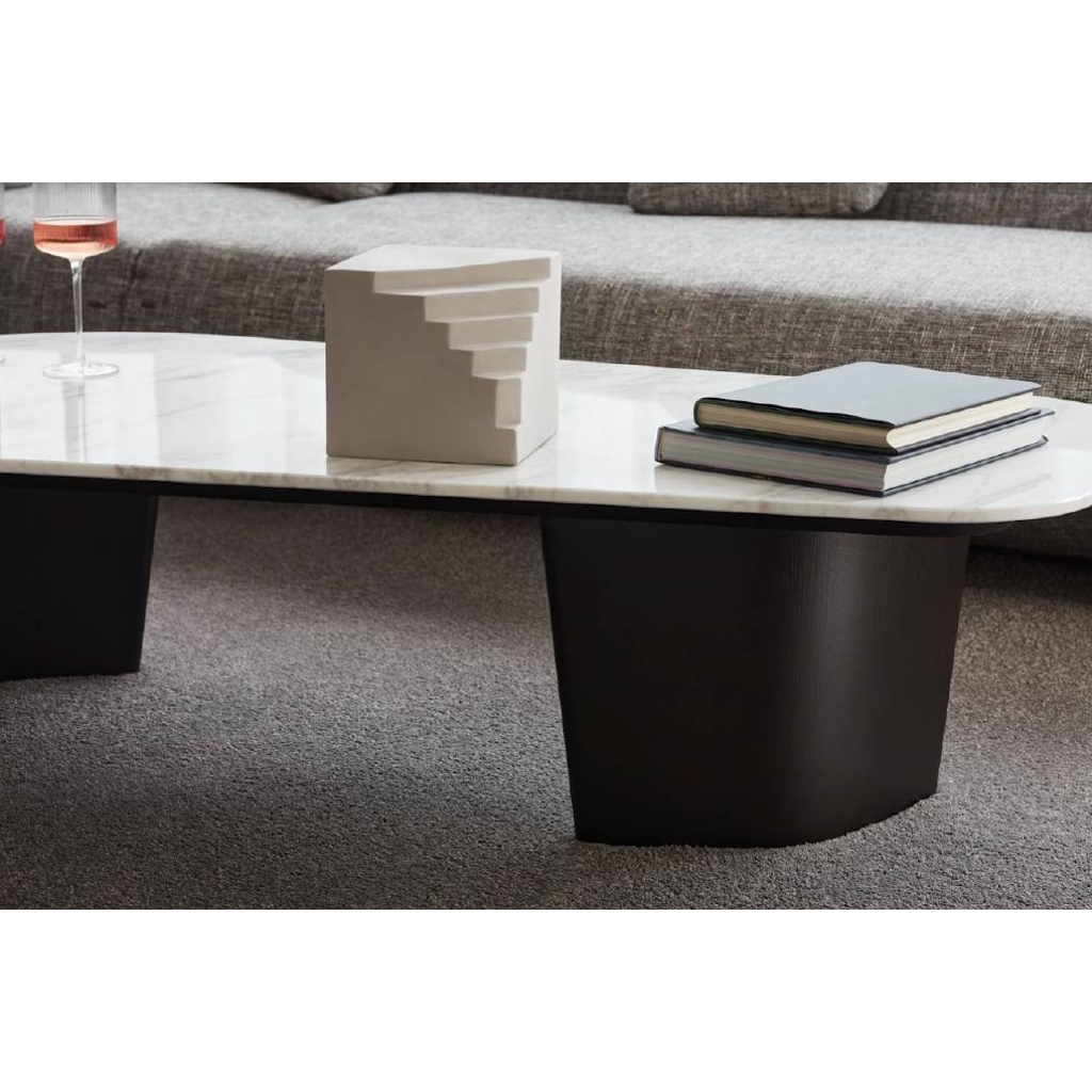 Tips for creating a brutalist look