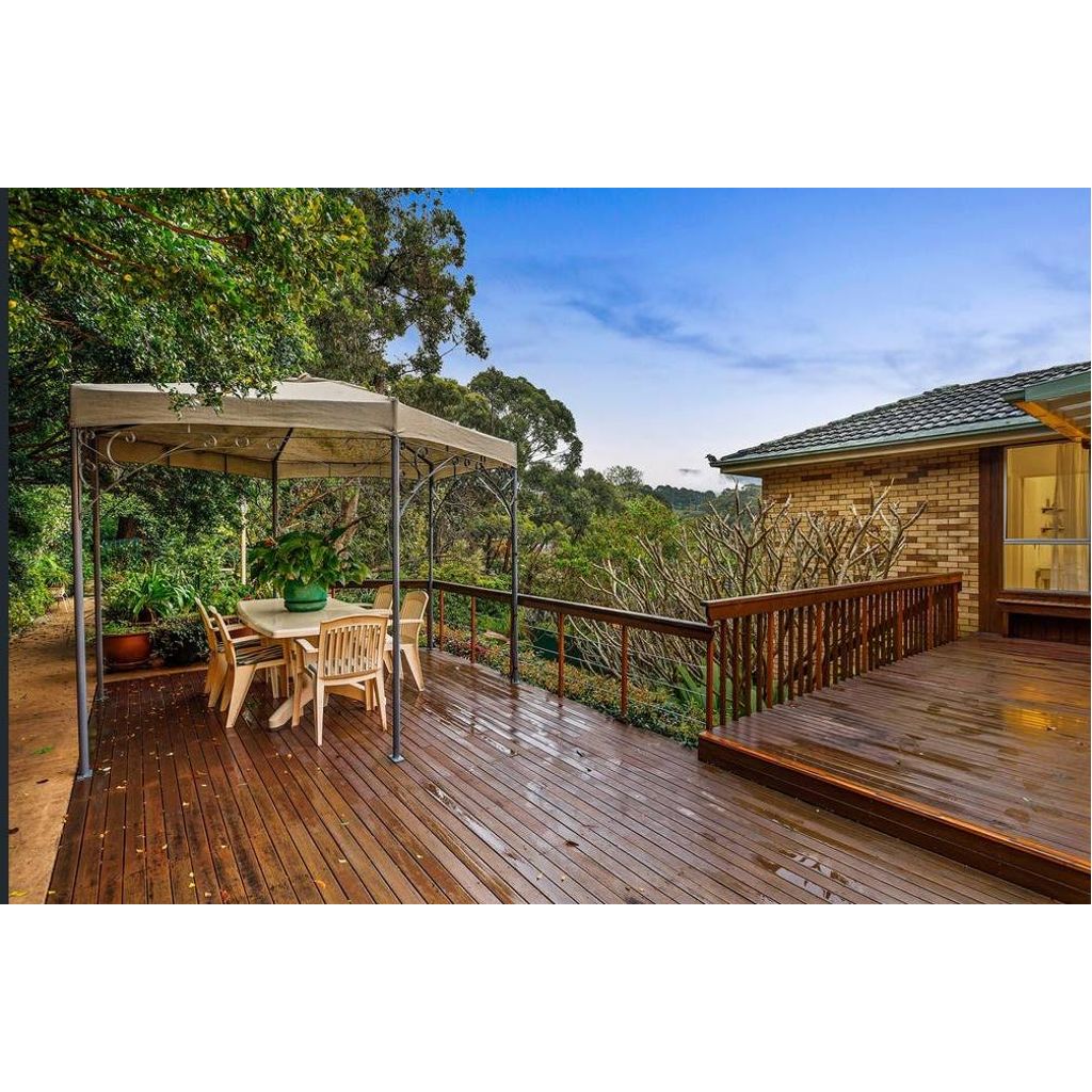 Under the hammer: Mount Ousley home sells after 62 years in the same family