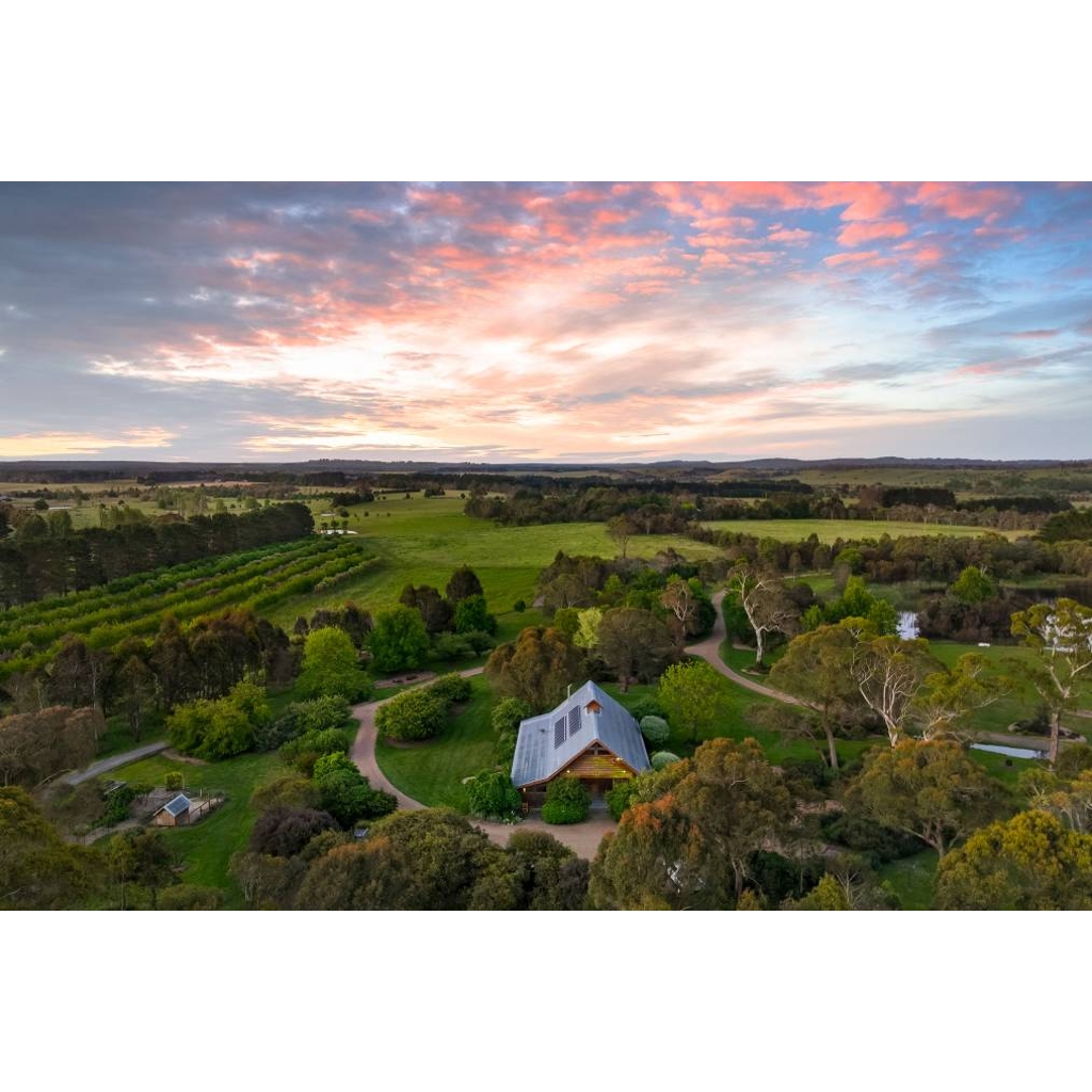 Sutton Forest parkland retreat has $8m asking price - plus Nicole and ...