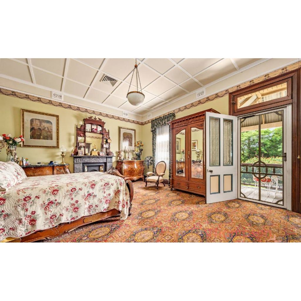 Historic 'Virginia House' at Bolwarra could break suburb record