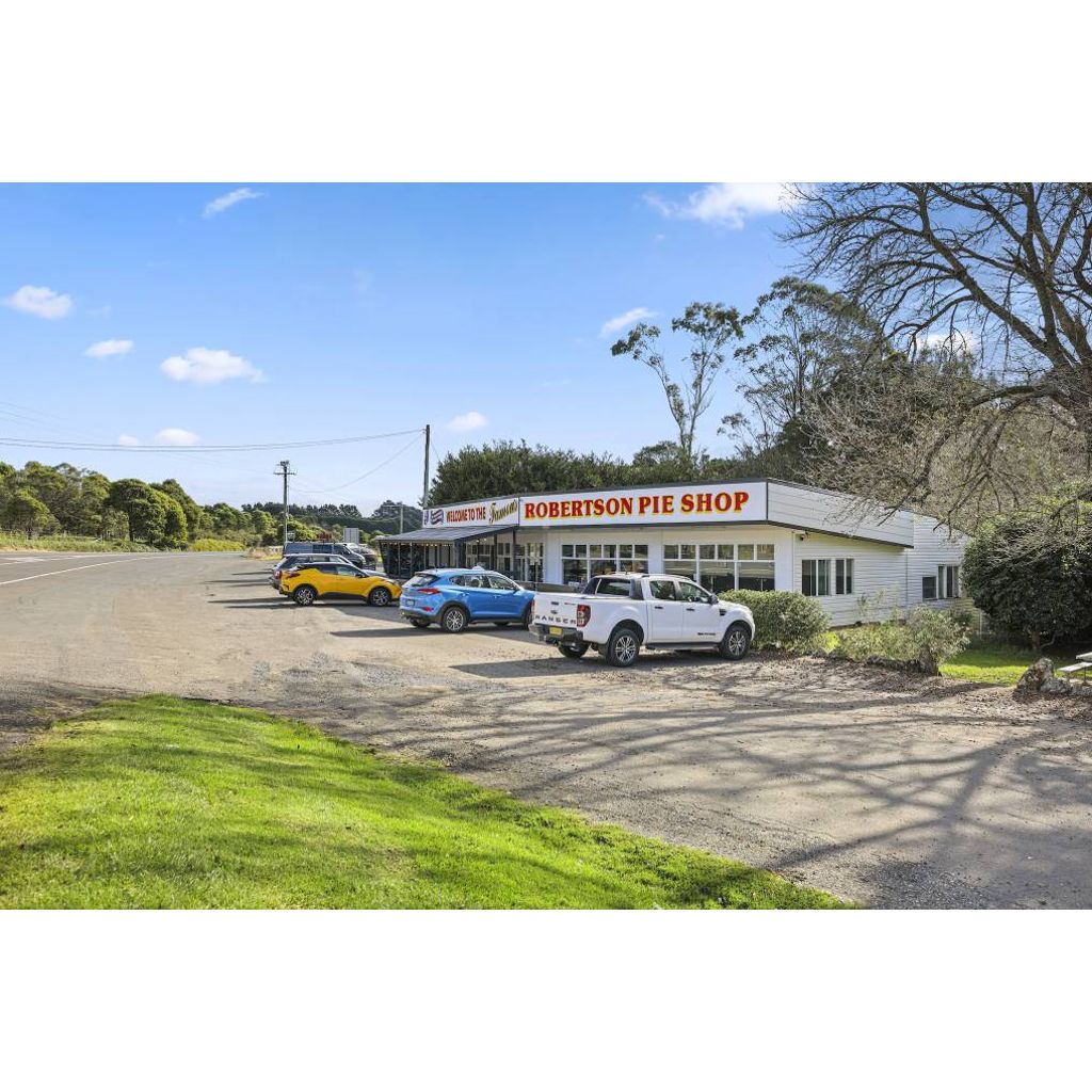 The Famous Robertson Pie Shop is for sale, and everything must go ...