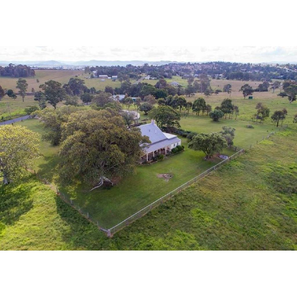 Hungerford family's heritage-listed home could fetch $2.5 million