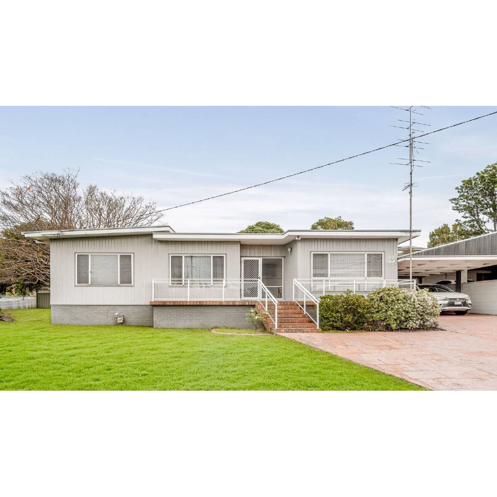 Kanahooka home, on the market after 60 years, sold for above reserve