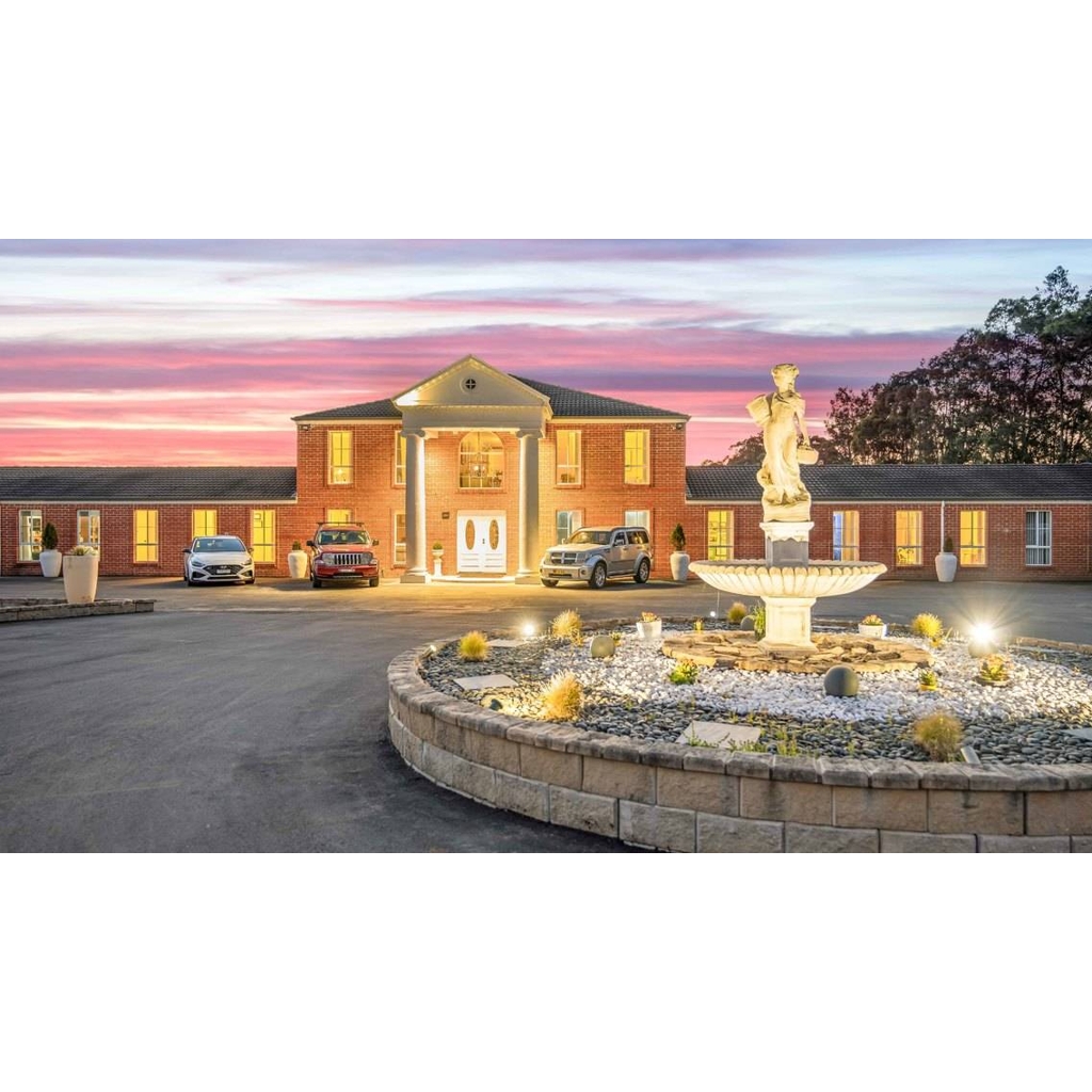 Mount Vincent Graceland mansion has its own recording studio