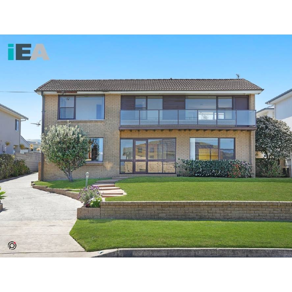 $2.5m Barrack Point home sells after 50-plus years in same family
