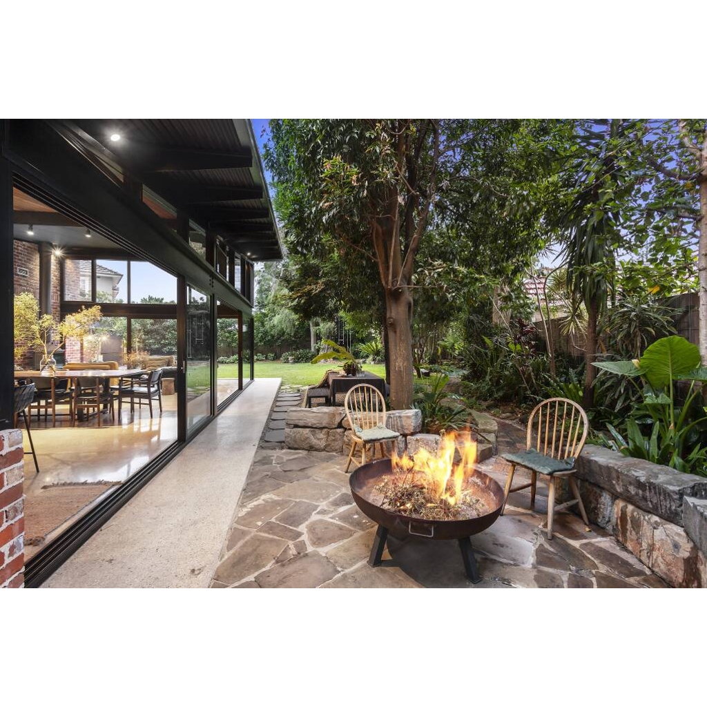 Sneak peek inside magazine-worthy reno of 1920s bungalow in Hamilton South