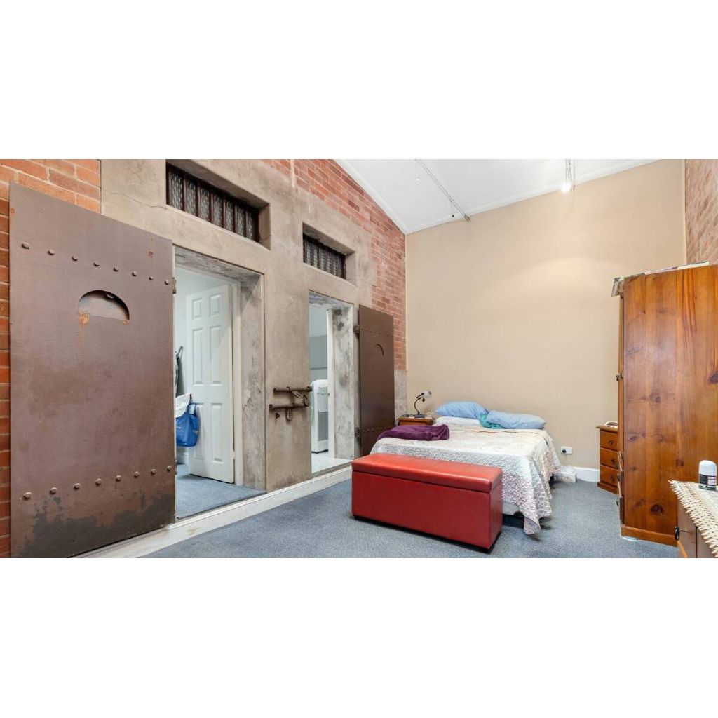 Would you live in a cop shop? Ex West Wallsend police station sold for ...