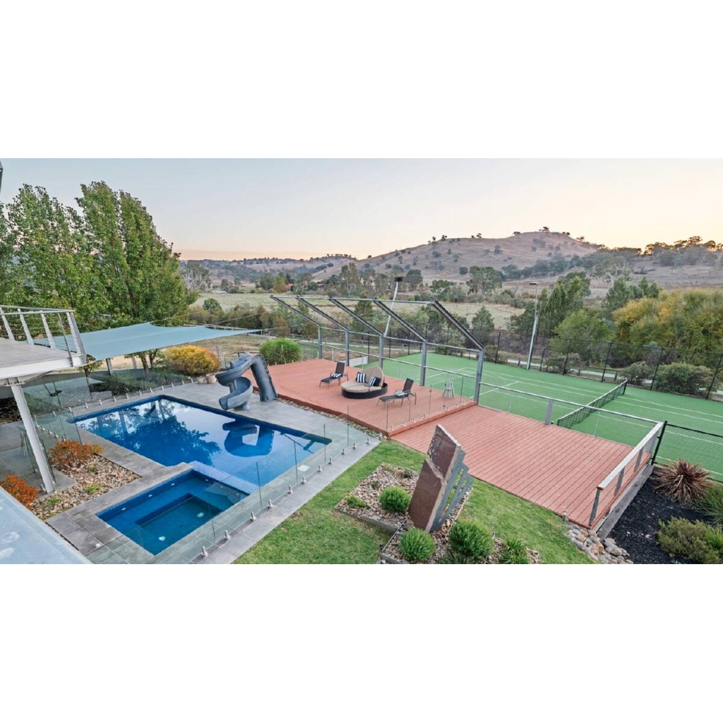 Wodonga house with its own water slide up for sale for around $2.5 million