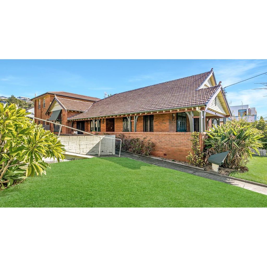 Double block on Merewether's Janet Street listed for the first time ...