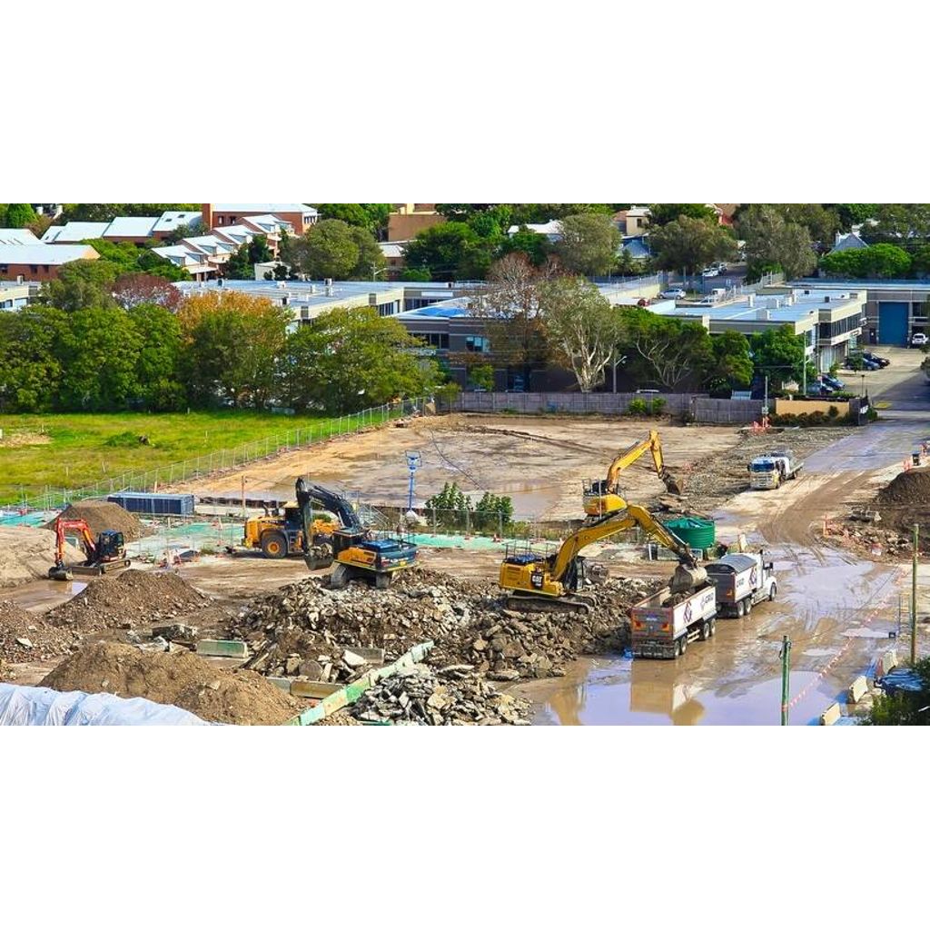 'Zombie projects': Why so many homes are waiting to be built in Australia