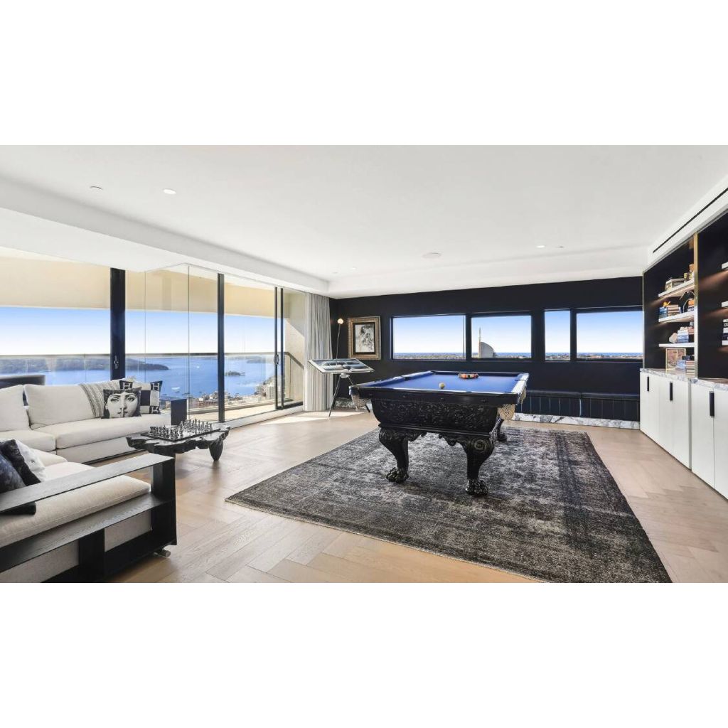 Live like an heiress: Inside Francesca Packer-Barnham's $30 million ...