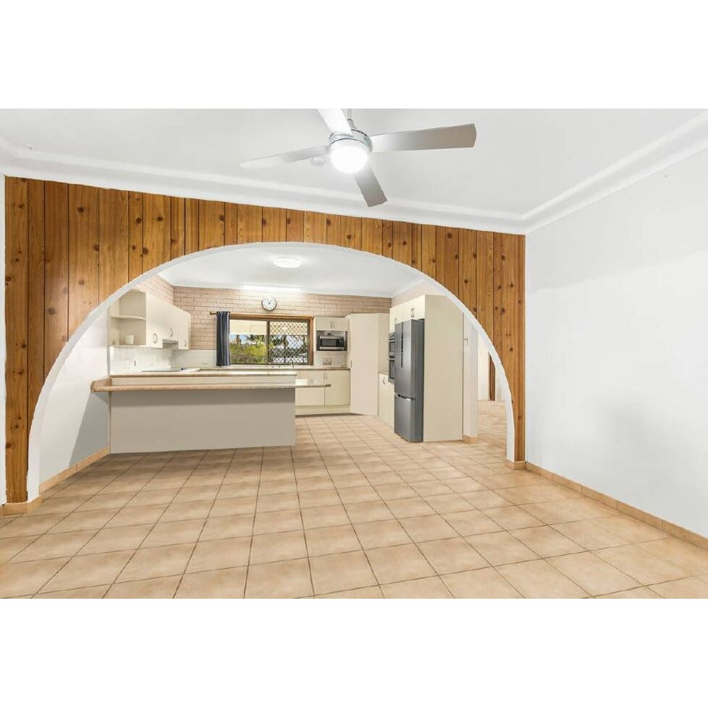 'People now know about it': Auction demand for lakeside Primbee home