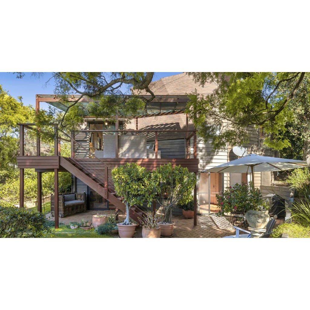 'How quirky': hexadome house sells for close to $1 million at auction