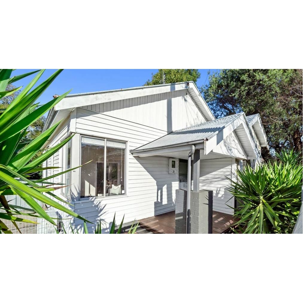 'How quirky': hexadome house sells for close to $1 million at auction