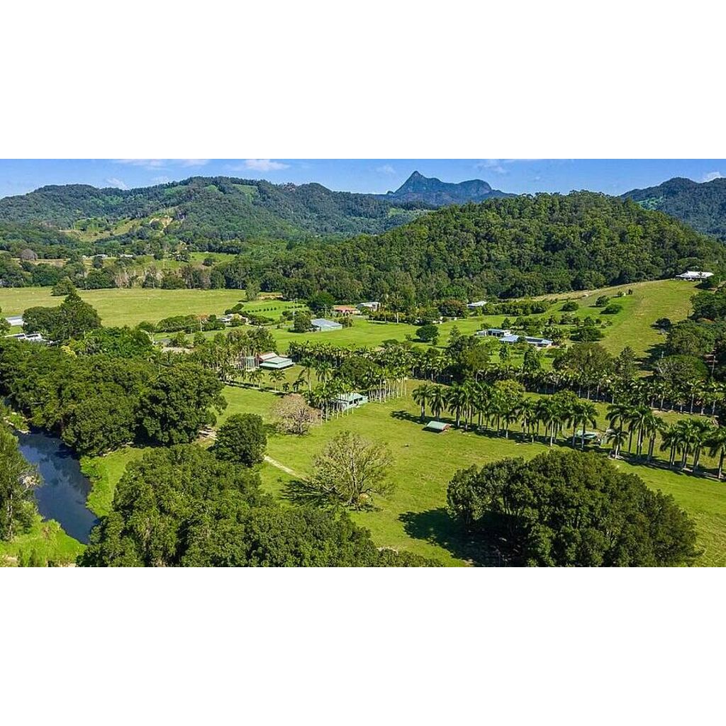 NRL legend Darren Lockyer splashes $5 million on stunning 1920s ...