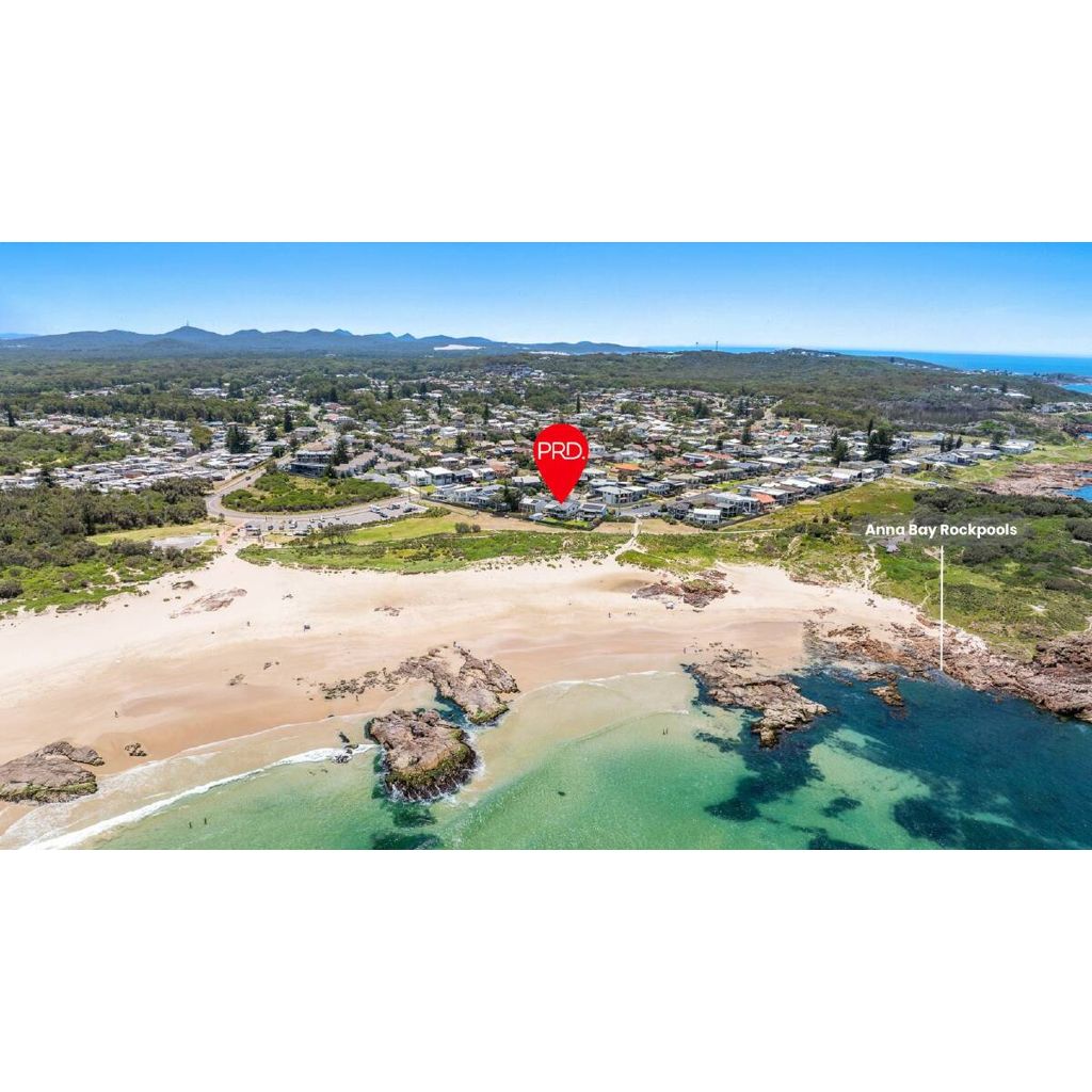 Views for days: house fronting Birubi Beach listed for the first time ...