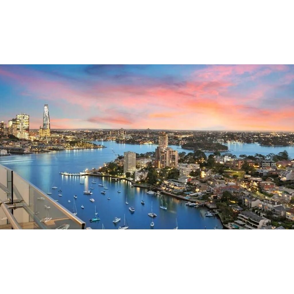 Explore the homes celebrities come back to for Christmas in Australia