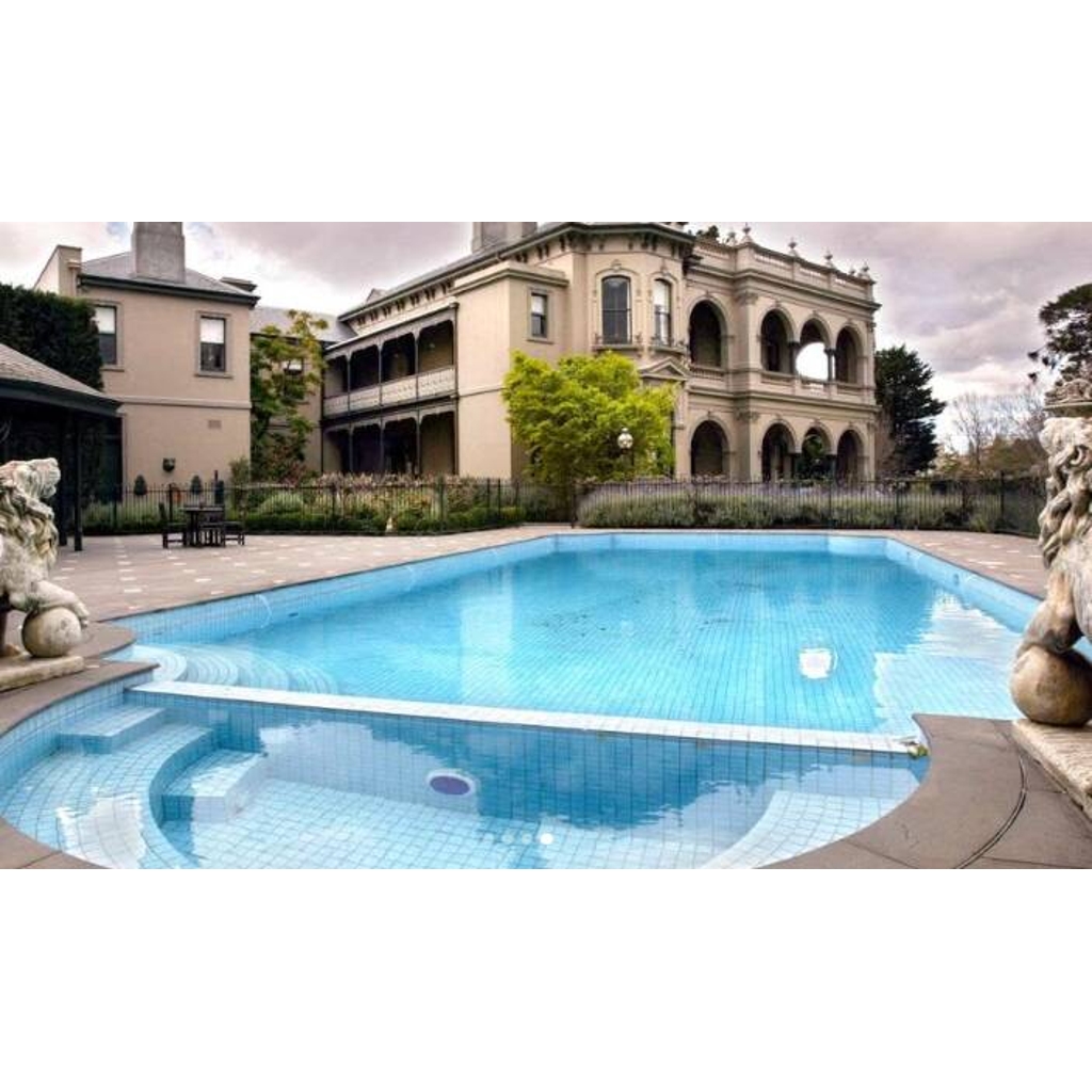 Melbourne's $150 million mansion shatters Sydney's luxury real estate ...