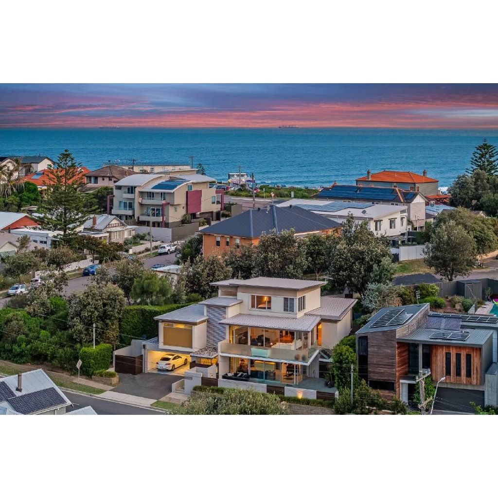 Award-winning luxury house listed for the first time in Merewether