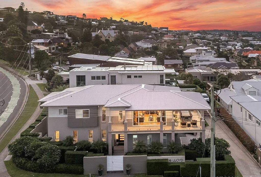 High-profile buyers eye luxury Merewether property listed for the first ...