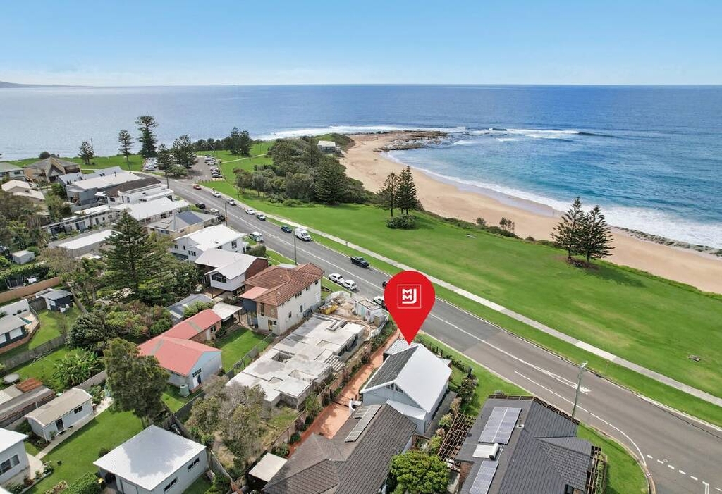 'Most affordable beachfront property': Home on Bulli's millionaires ...