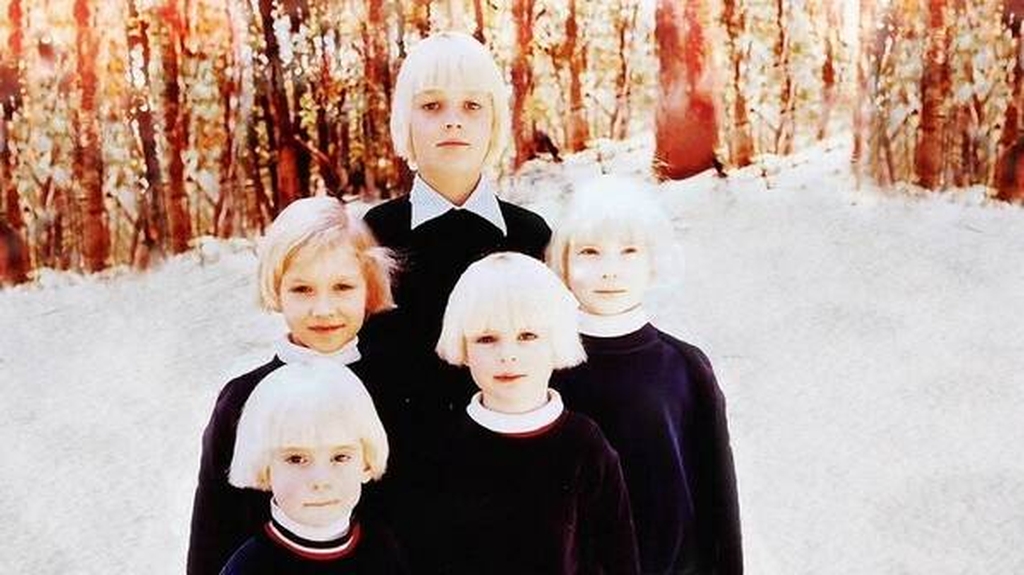 Former home and headquarters of notorious cult The Family is up for sale