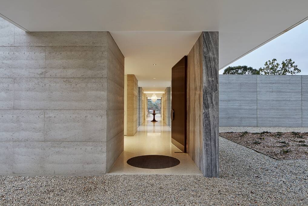 David Hick's interior design tips that are achievable on a quiet luxury ...