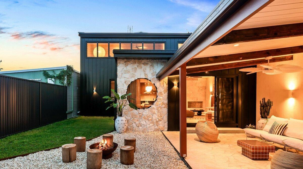 'Nothing else like it': interior designer Tim Neve lists renovation ...