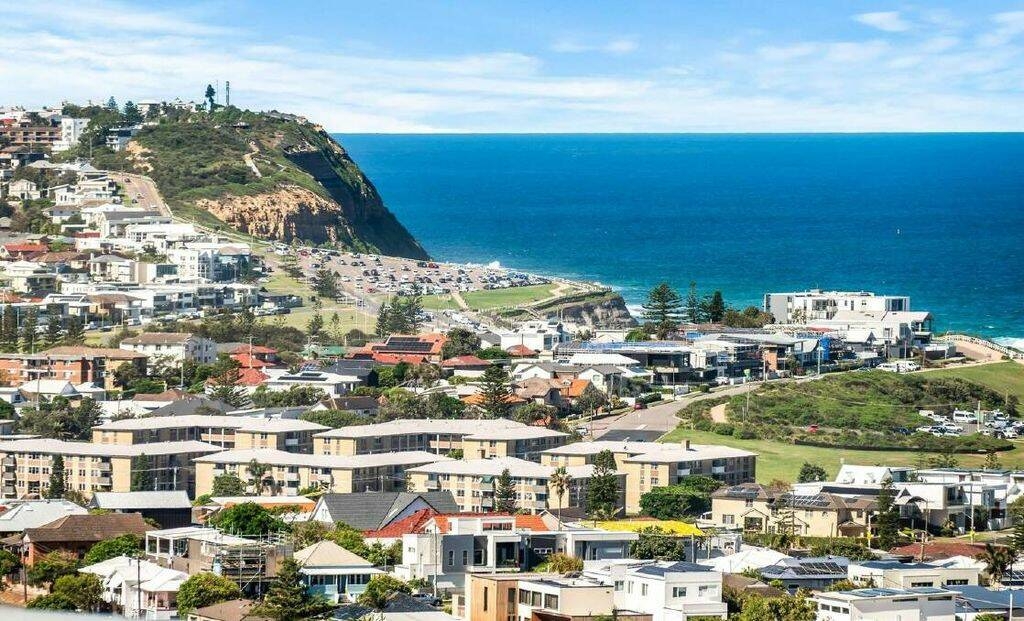 The Newcastle and Lake Macquarie suburbs where home prices rose and fell