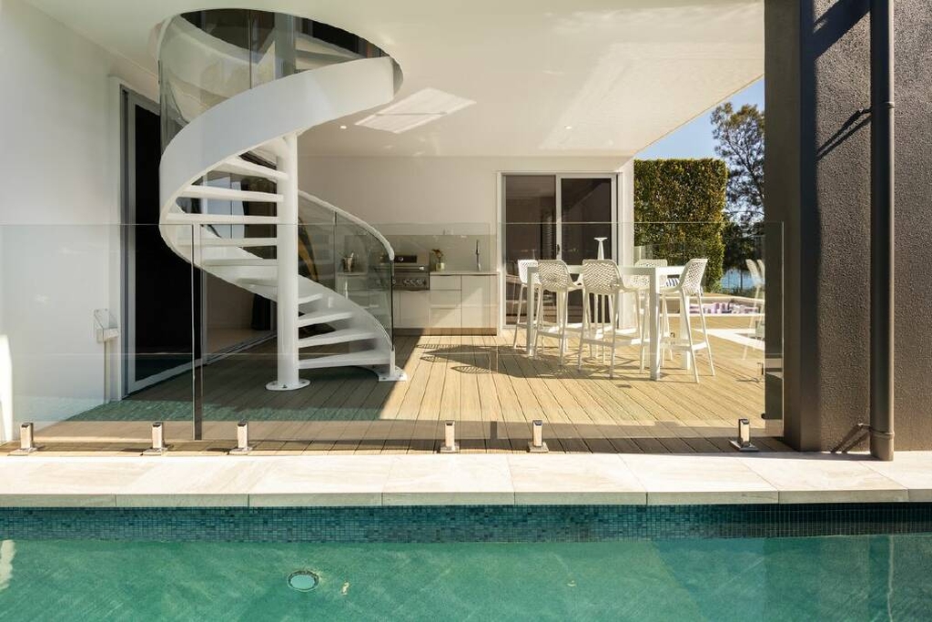 Former triathlete Ingi Doyle lists luxury lakeside home