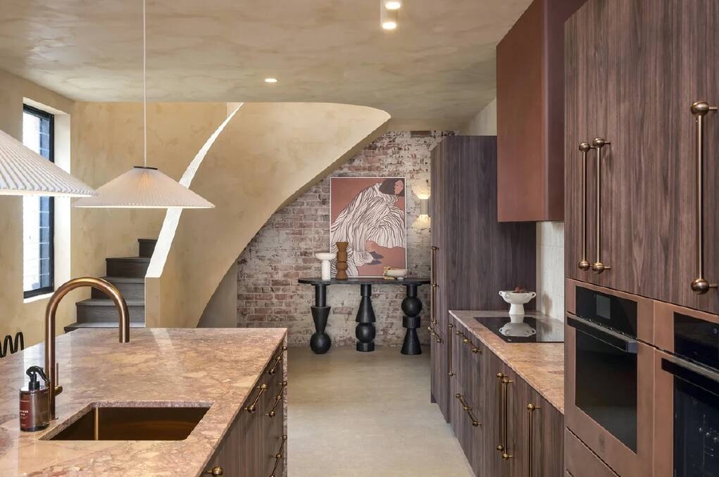 Interior designer Tim Neve sells 'wild, wonderful, exhausting' Hipwell ...