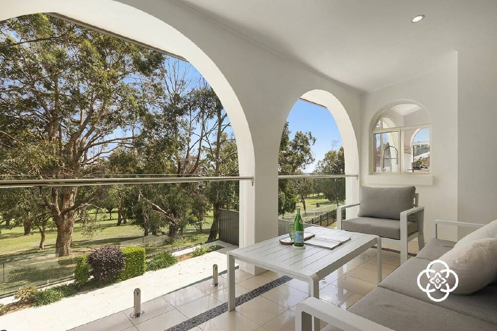 Luxury home backing onto Merewether Golf Course set for auction