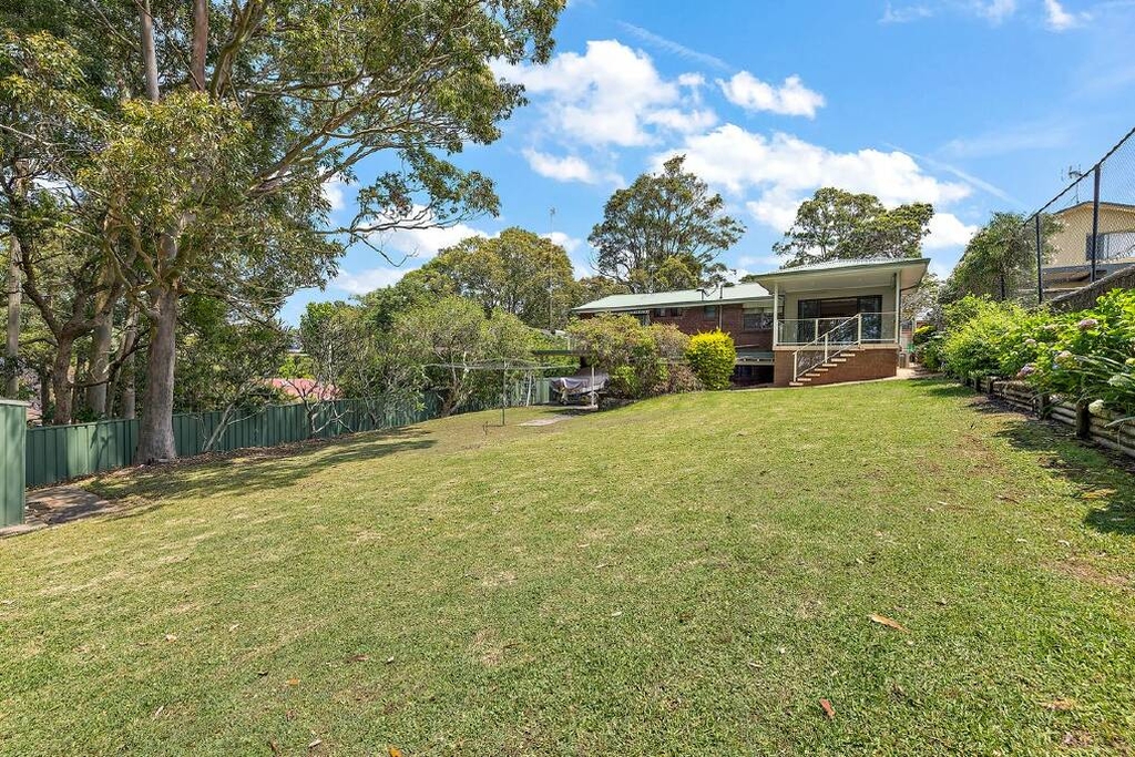 Dudley home held for 47 years sells for $2.415 million at auction