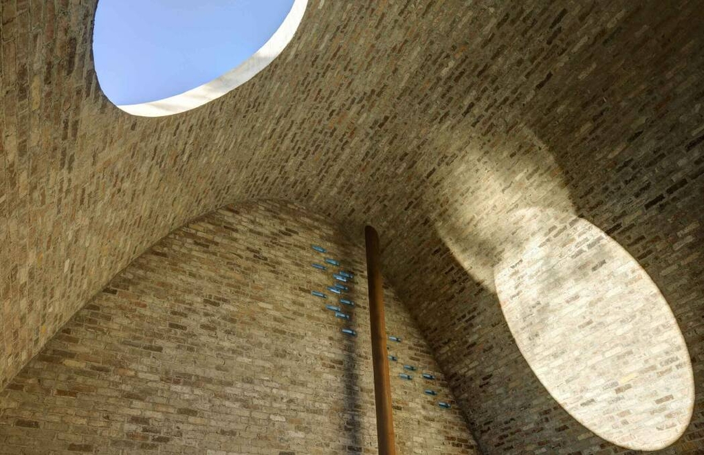 Grand design: Inside the awe-inspiring mountain home with an eye to the ...