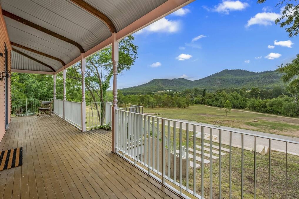 Inside the eclectic restoration of a historic 100-acre Hunter Valley ...
