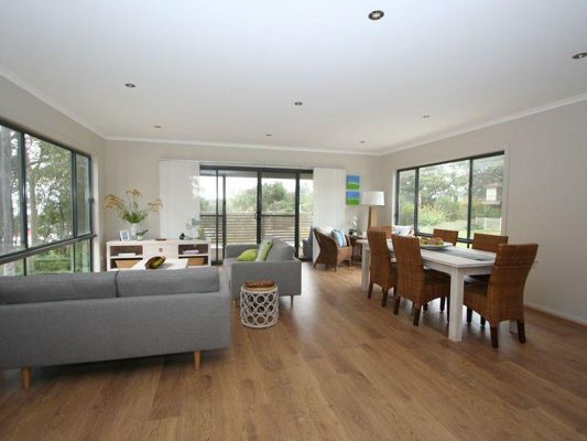 1/37 Laycock Street, Carey Bay, NSW 2283 Property Details - view.com.au