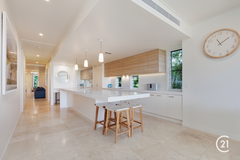 1/18 Douglas Street, Sunshine Beach, QLD 4567 Property Details - view ...