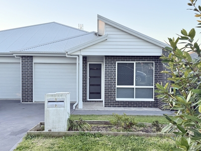 Explore Bangalay Street, Heddon Greta, NSW - 2321 - view.com.au