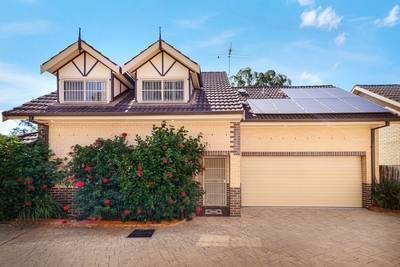 Explore Barlow Street, Cambridge Park, NSW - 2747 - view.com.au