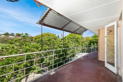 Explore Knight Street, Greenslopes, QLD - 4120 - view.com.au