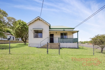 Explore Maitland Street, Abermain, NSW - 2326 - view.com.au