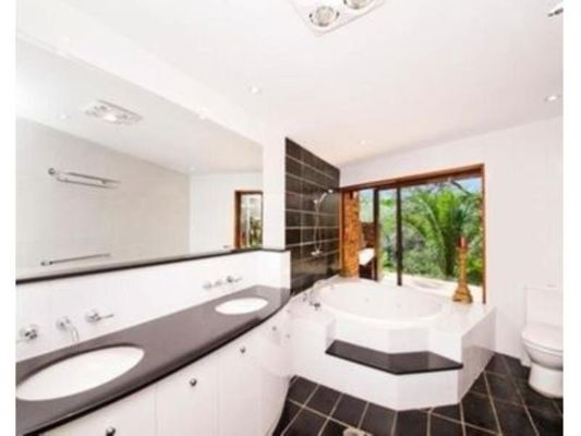 10 Winton Avenue, Northmead, NSW 2152 Property Details - view.com.au