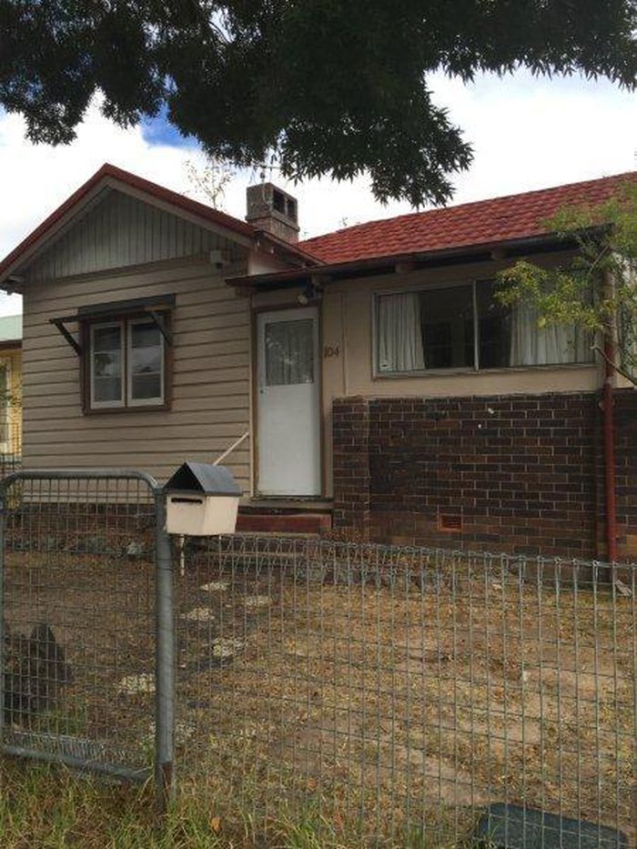 104 Markham Street, Armidale, NSW 2350 Property Details - view.com.au