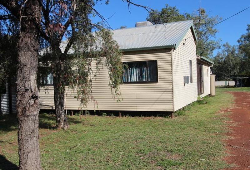 11 Hilda Street, Charleville, QLD 4470 Property Details - view.com.au