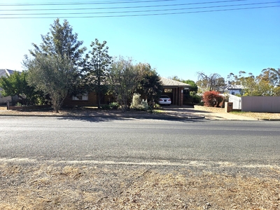 Explore Mill Street, Donald, VIC - 3480 - view.com.au