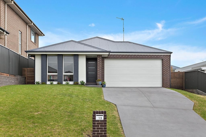 13 Elizabeth Circuit, Flinders, NSW 2529 Property Details - view.com.au