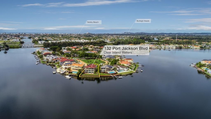 132 Port Jackson Boulevard, Clear Island Waters, QLD 4226 Property ...