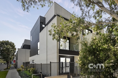 Explore Pascoe Vale Road, Strathmore, VIC - 3041 - view.com.au