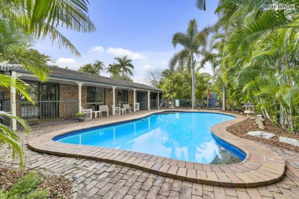 14 Buscall Court, Sinnamon Park, QLD 4073 Property Details - view.com.au